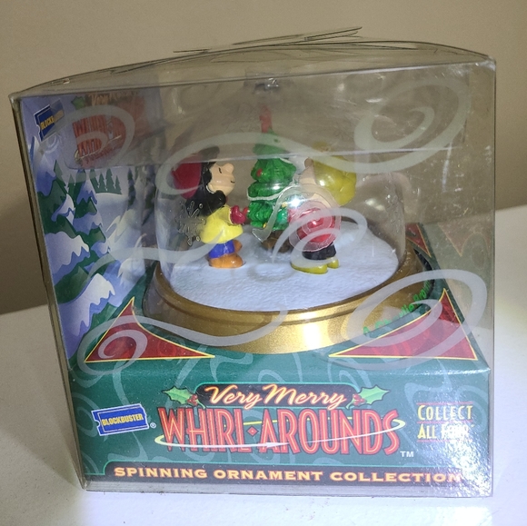 Vintage | Holiday | Peanuts Charlie Brown Snoopy Spinning Ornament ...